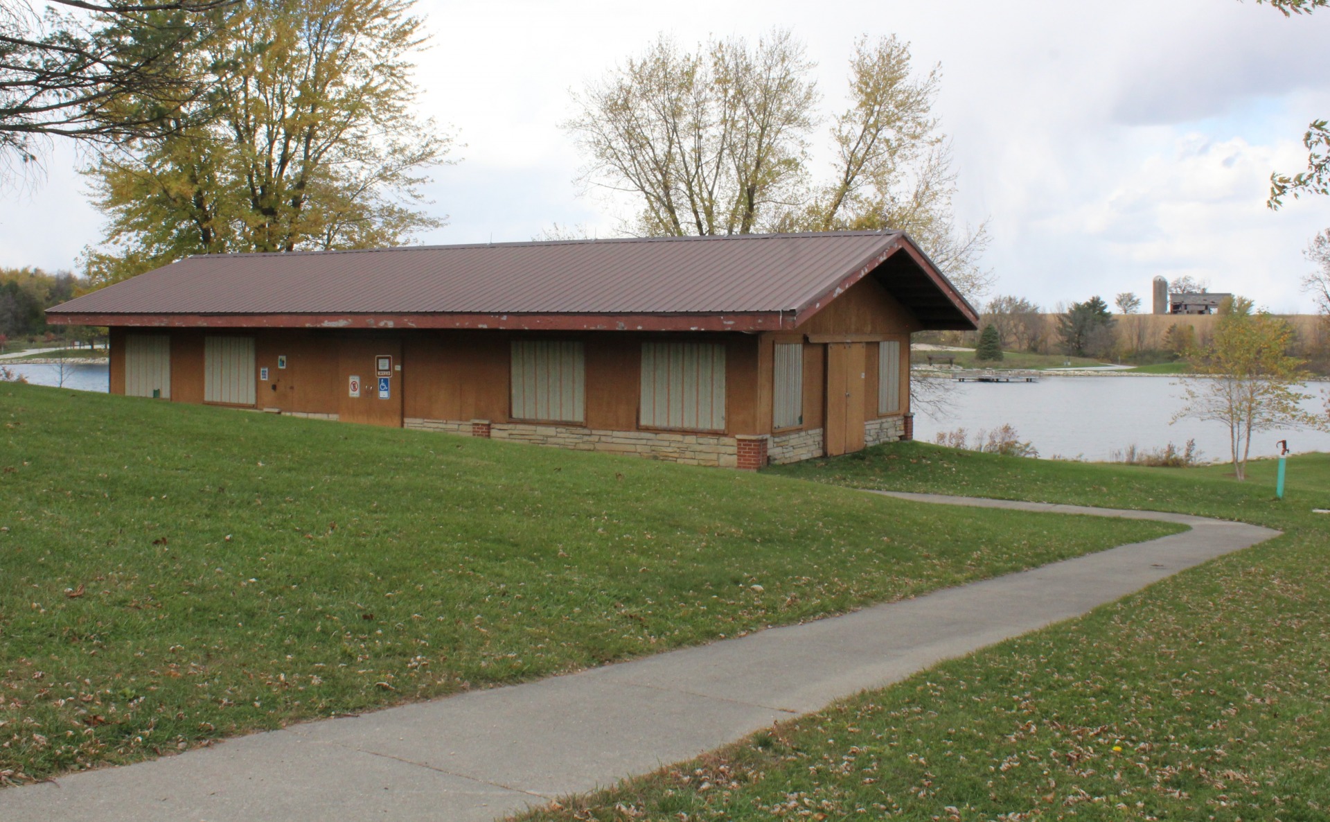 Enclosed Pavilion - Conservation - Jones County, Iowa